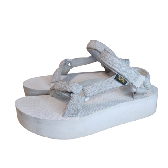 Teva | Shoes | Teva Flatform Universal White Leopard Print Strappy ...
